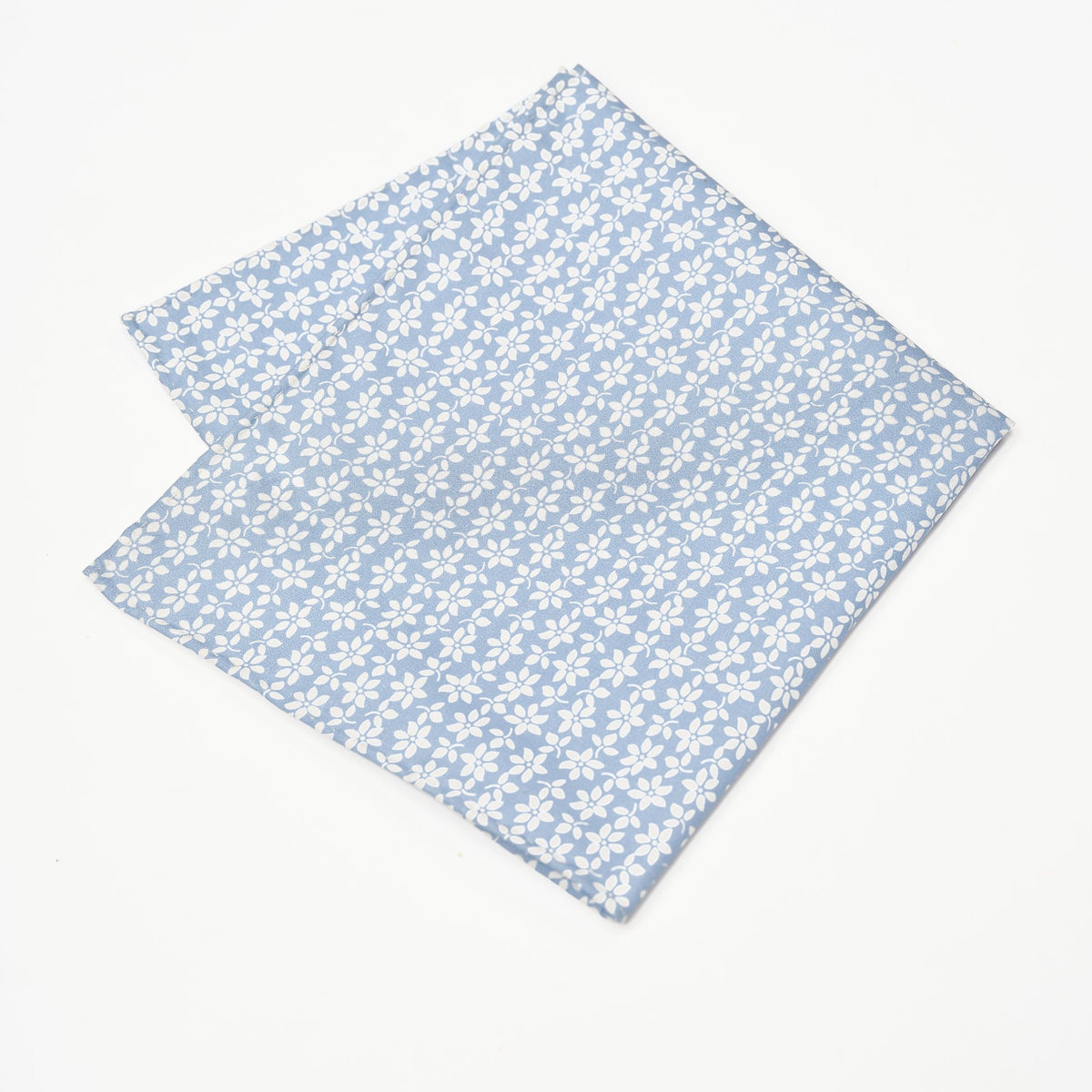 Floral handkerchief – Sacoor Brothers Singapore