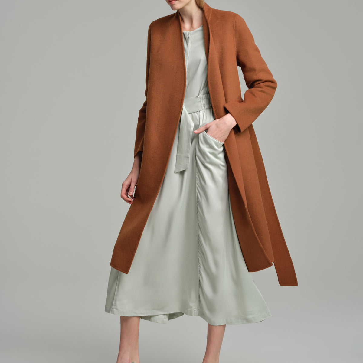 Handmade belted wool coat – Sacoor Brothers Singapore
