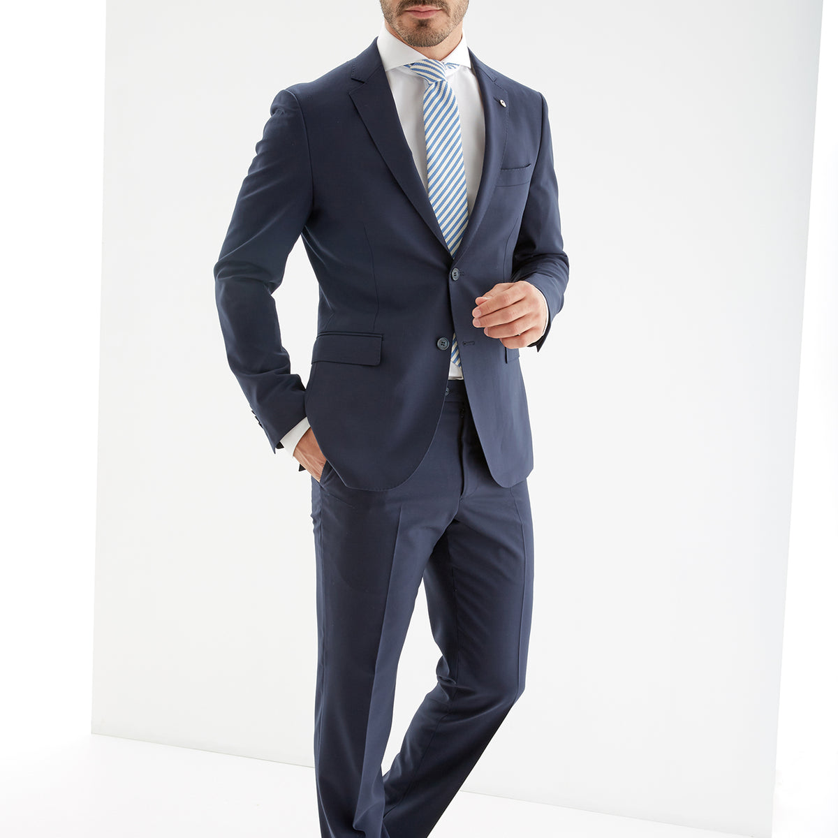Men's Slim Fit Classic Suit – Sacoor Brothers Singapore