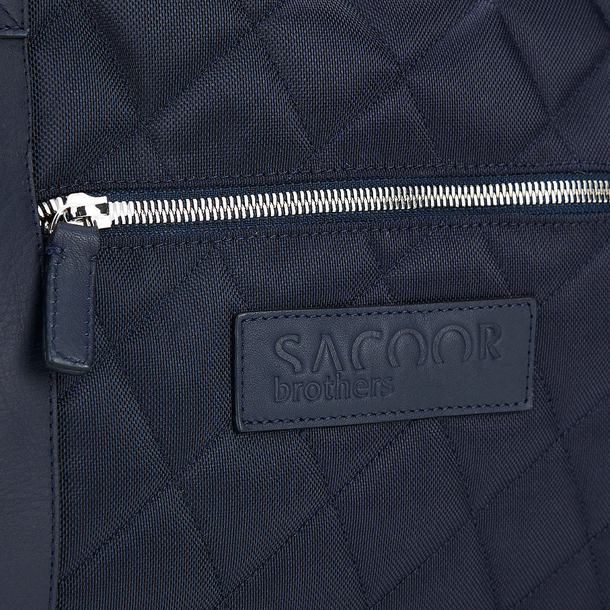 Padding nylon weekend bag – Sacoor Brothers Singapore